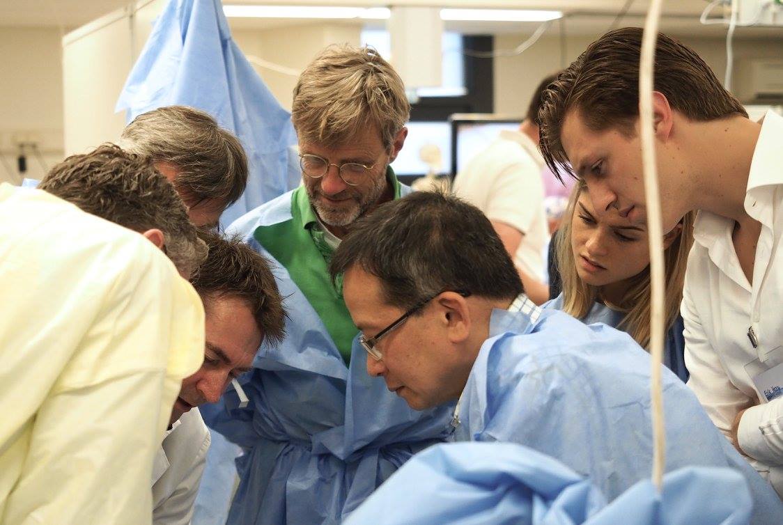 Contact - Dr Tulp Foundation